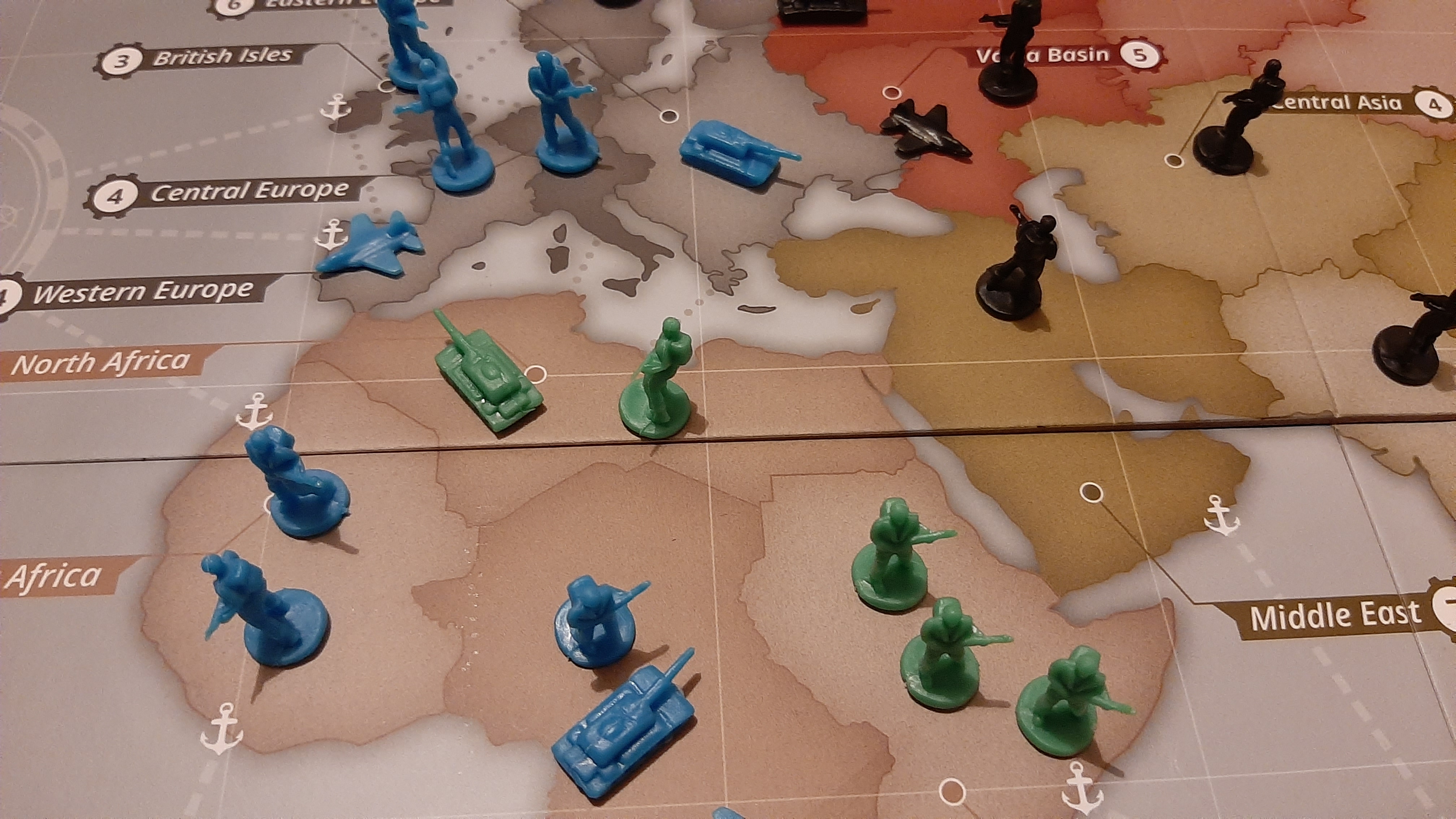 Leaders – It’s not app-ening – Bits & Pieces